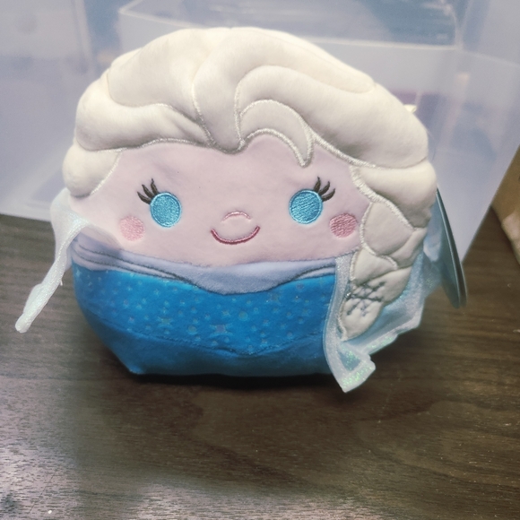 Kellytoy | Toys | Squishmallows Princess Elsa Disney Plush Toy 7 Tall ...